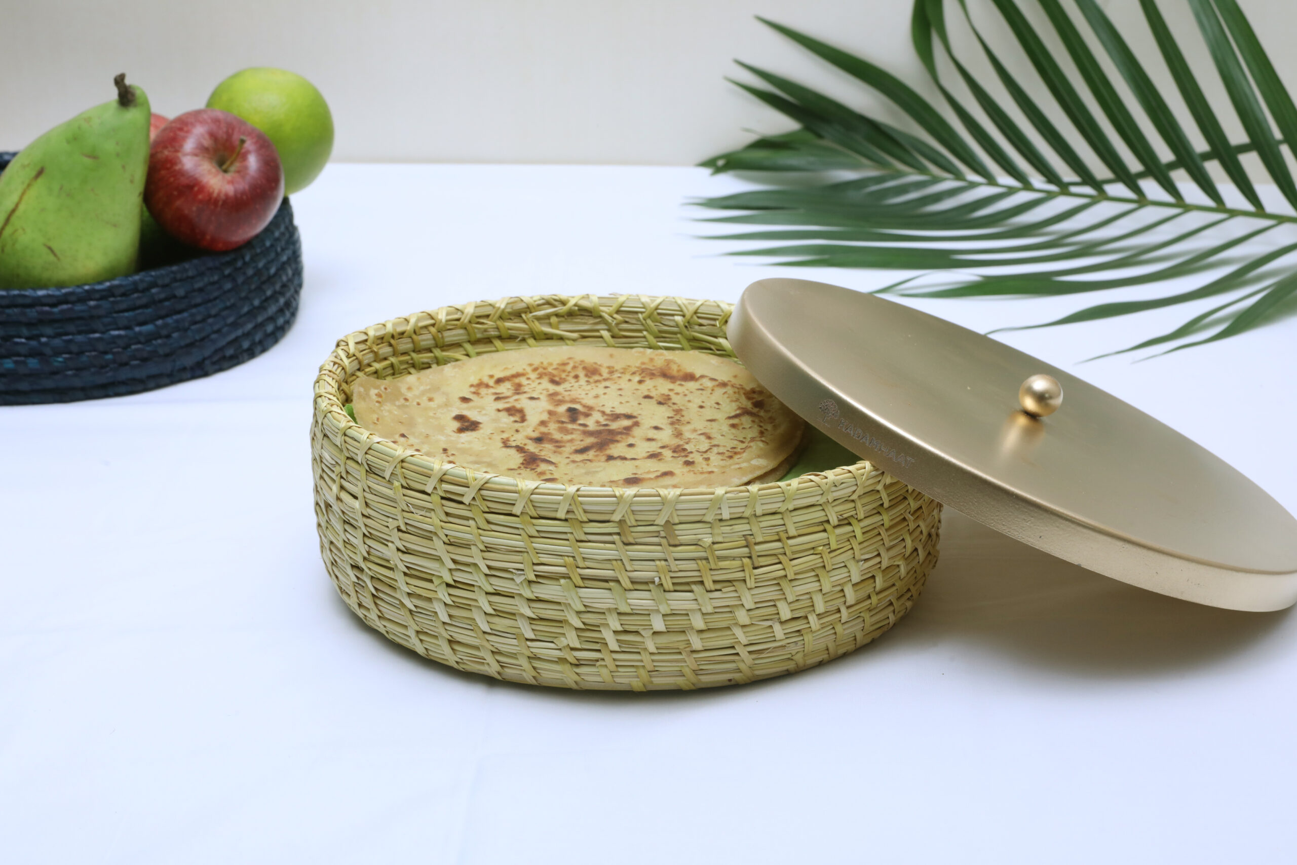 Dazor | Hand Crafted Sikki Roti Box Metal Lid - Natural - Dazor