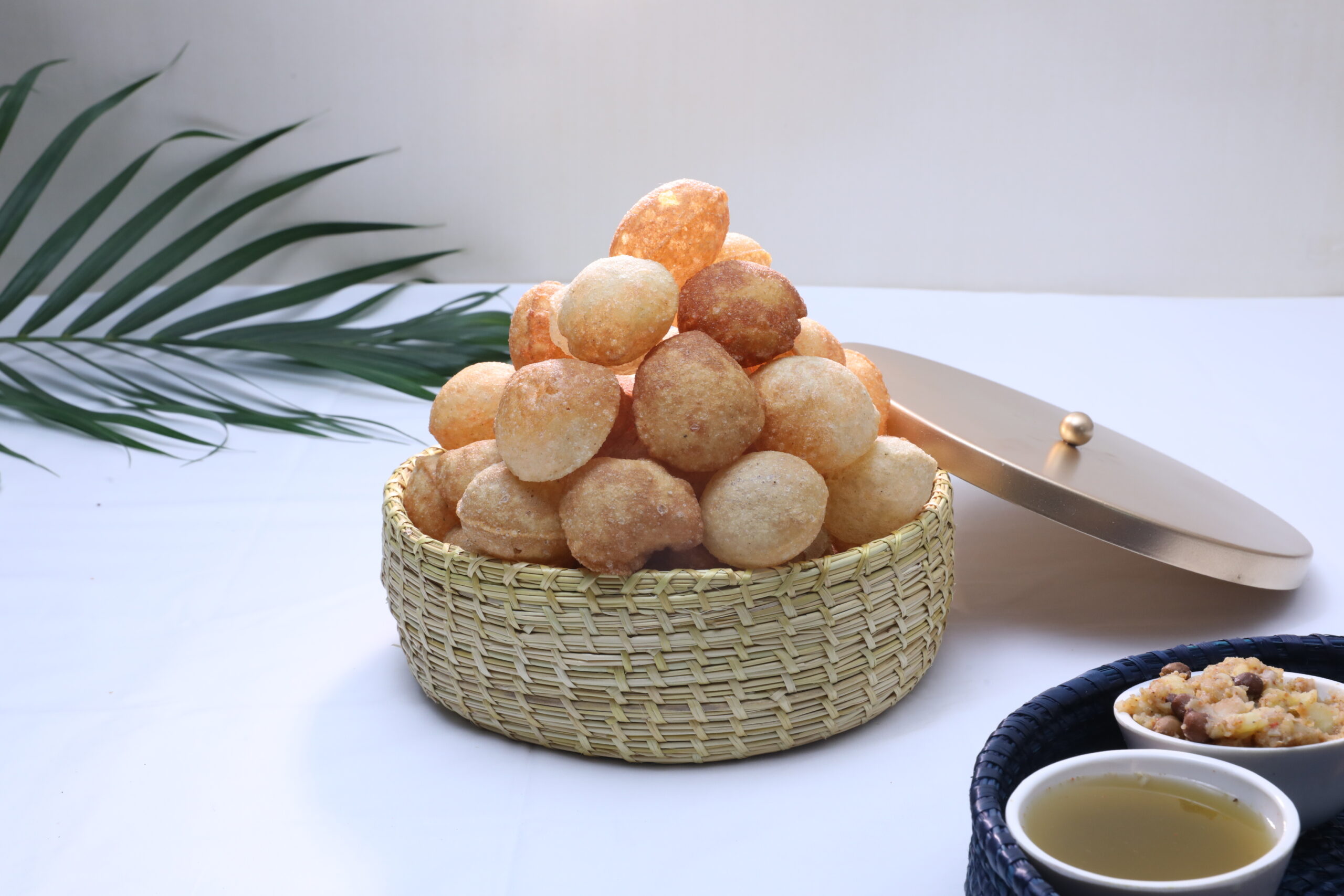 Dazor | Hand Crafted Sikki Roti Box Metal Lid - Natural - Dazor