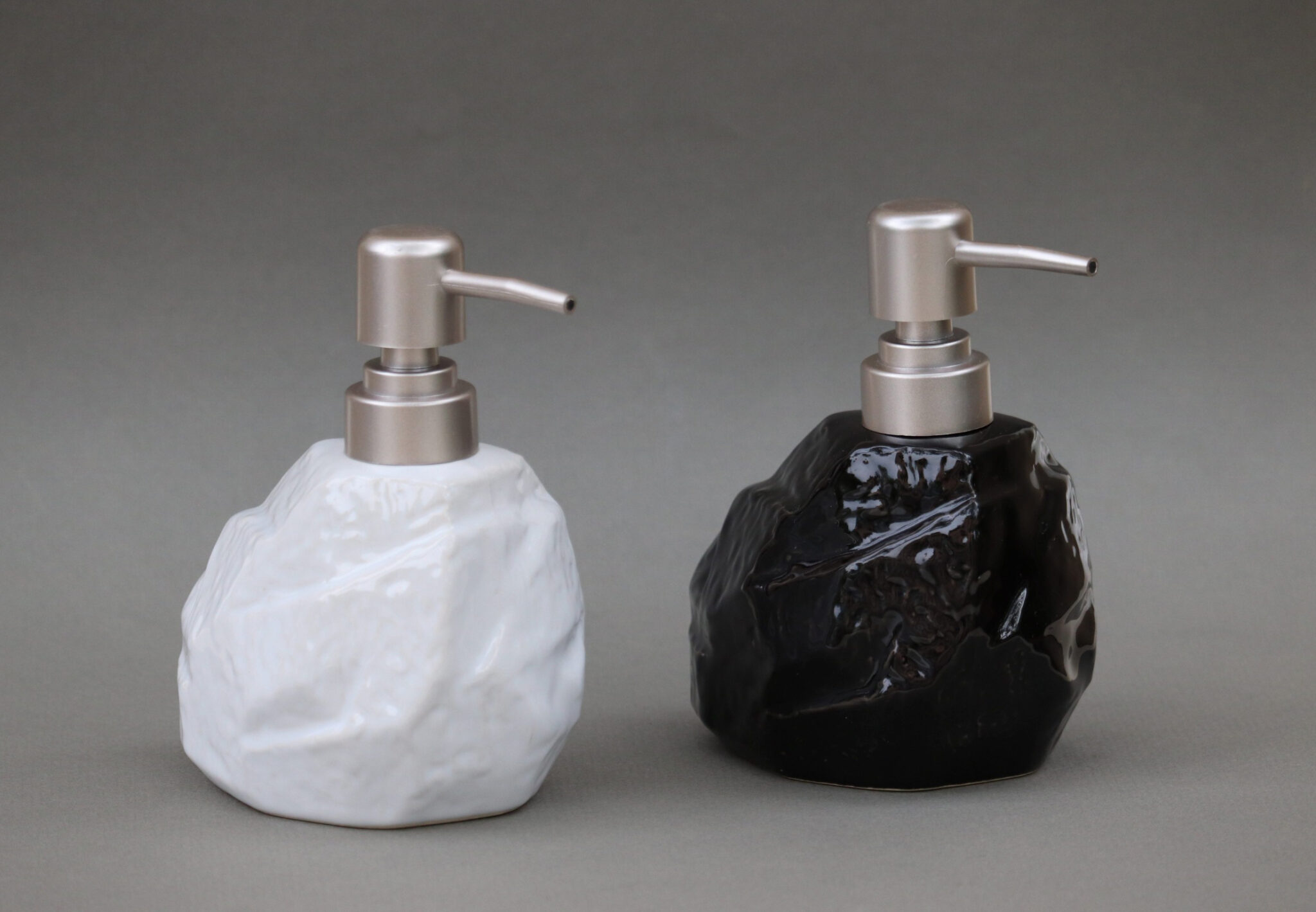 Dazor | Ceramic Hand Soap Dispenser White - Rock - Dazor